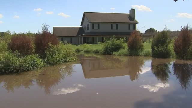Duke Energy forced to lift transformer submerged in flooded Gotha ...